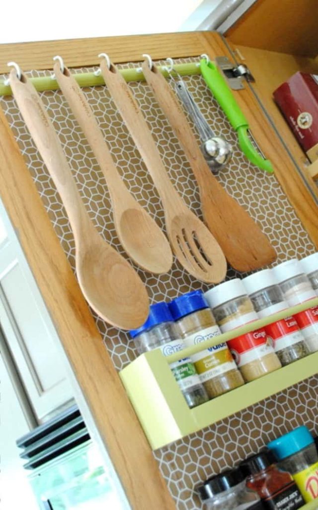 13 Practical Hacks for Storing Utensils Without Drawers | KitchenFreak